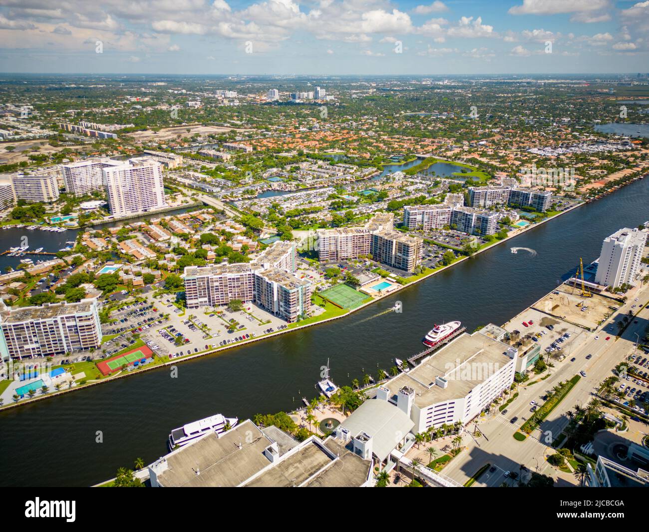 Three islands hi-res stock photography and images - Alamy