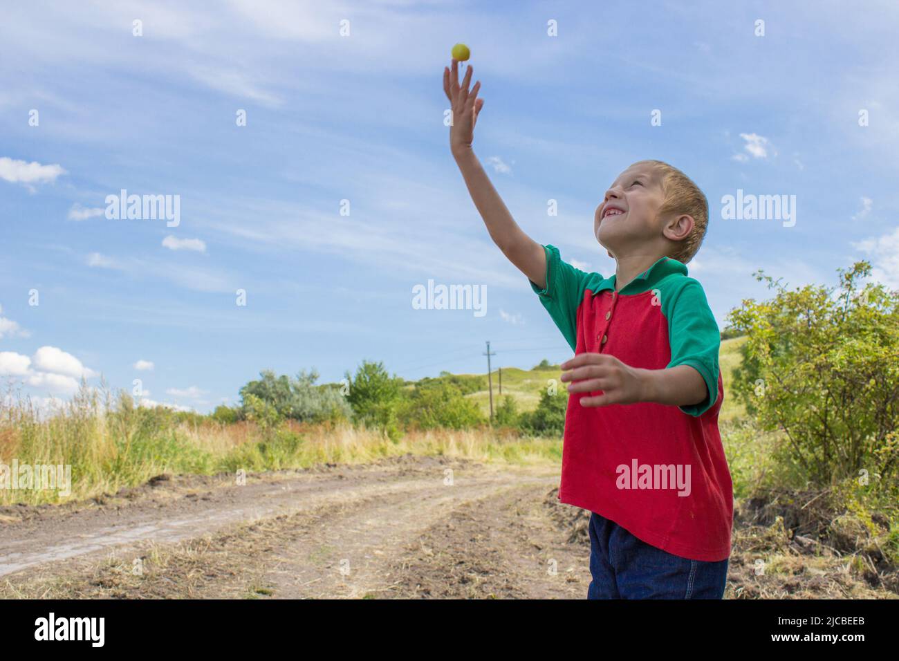 Hand games hi-res stock photography and images - Alamy
