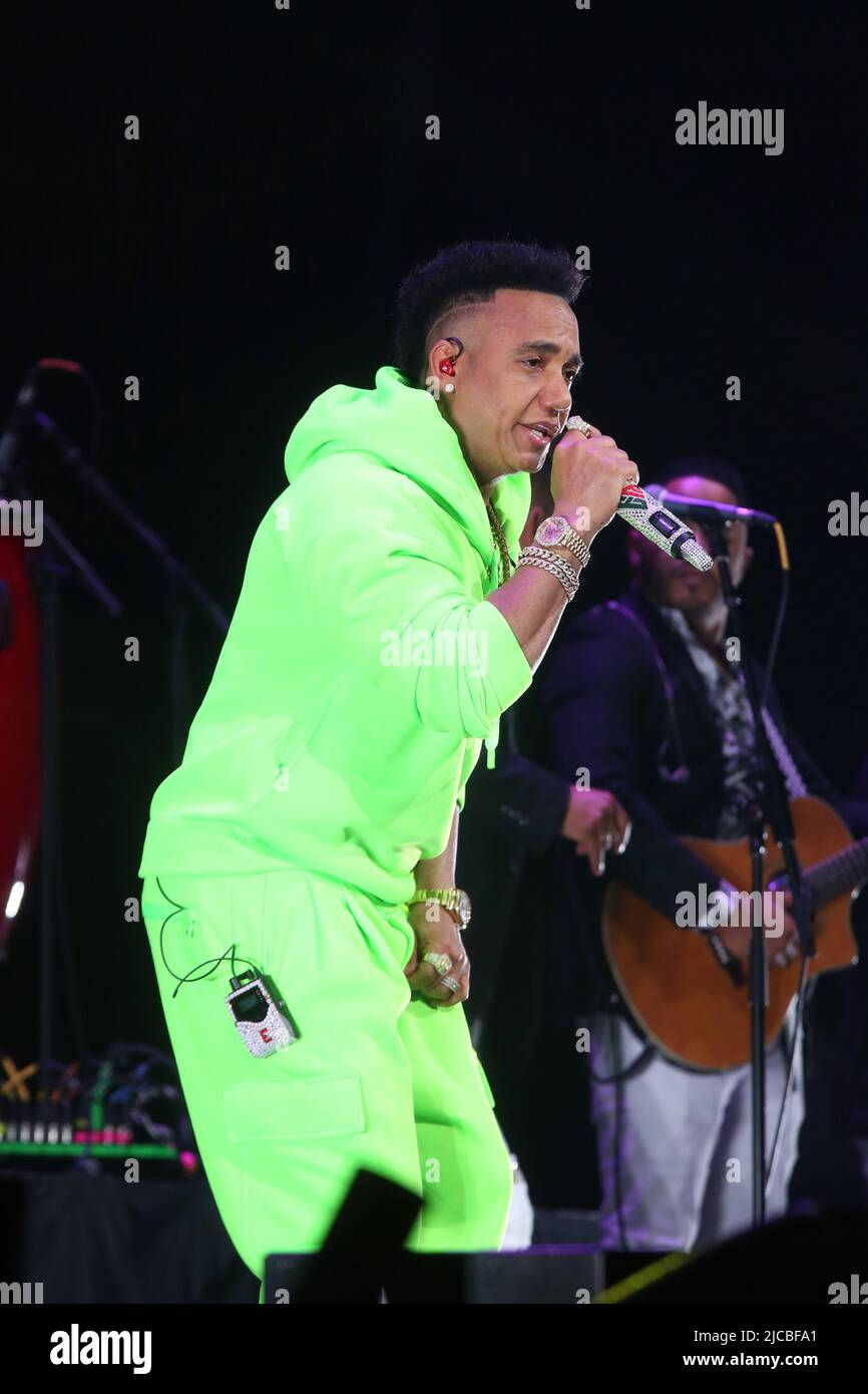 Elvis Martinez performs during the Uforia LaXLIVE featuring Don Omar ...