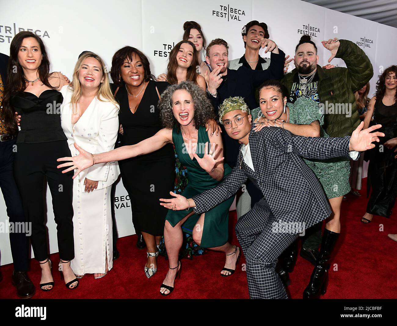 Andie MacDowell and the cast attends the World Premiere of "Good Girl ...