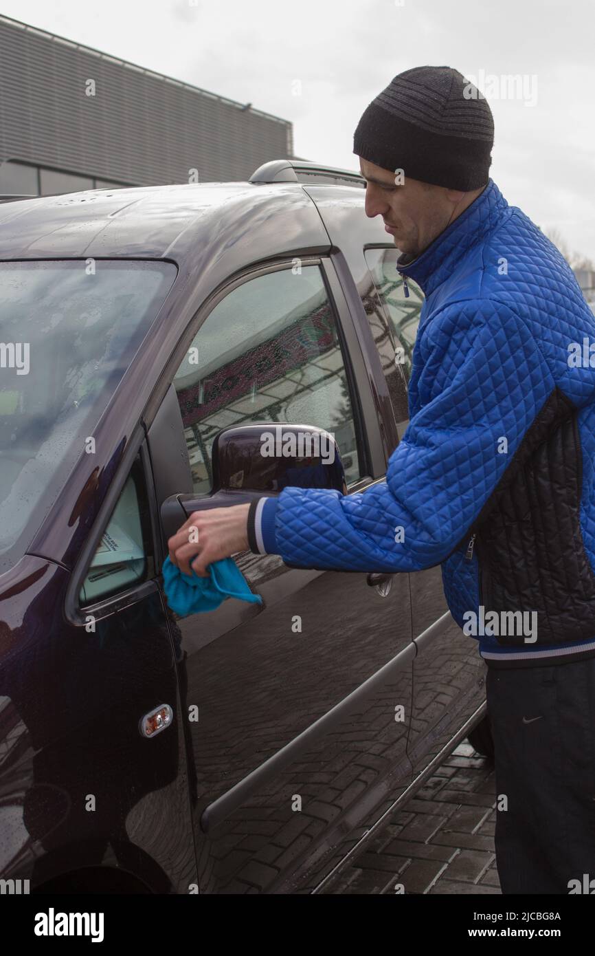Pressure washing suit hi-res stock photography and images - Alamy