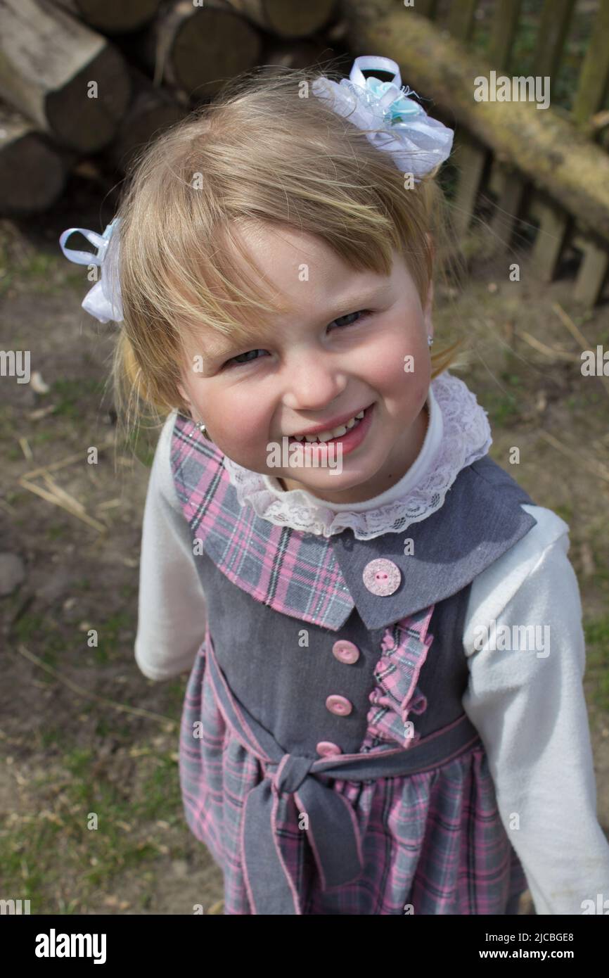 from above photography little girl looks upwards Stock Photo - Alamy