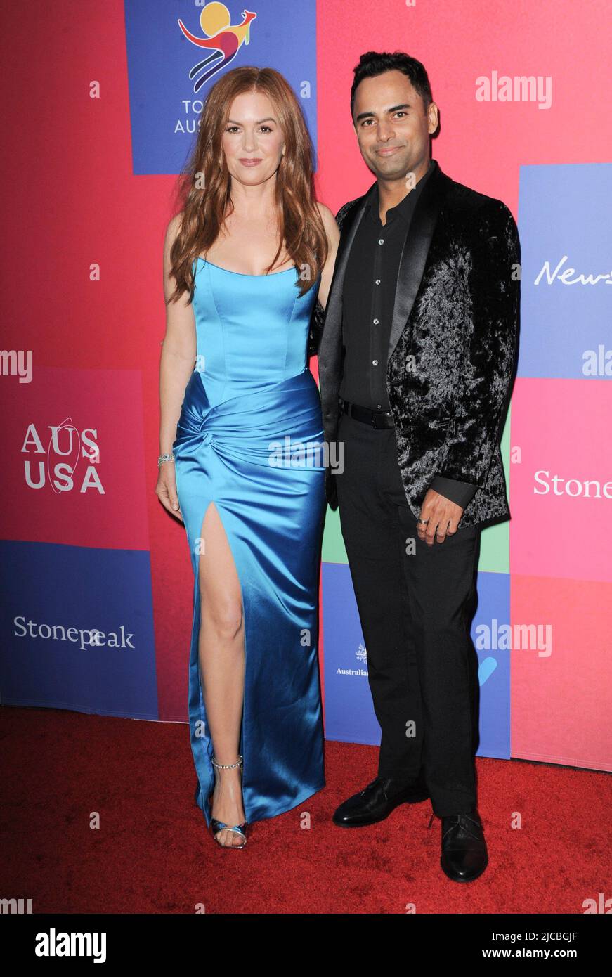 Los Angeles, CA. 11th June, 2022. Isla Fisher, Tushar Apte at arrivals ...