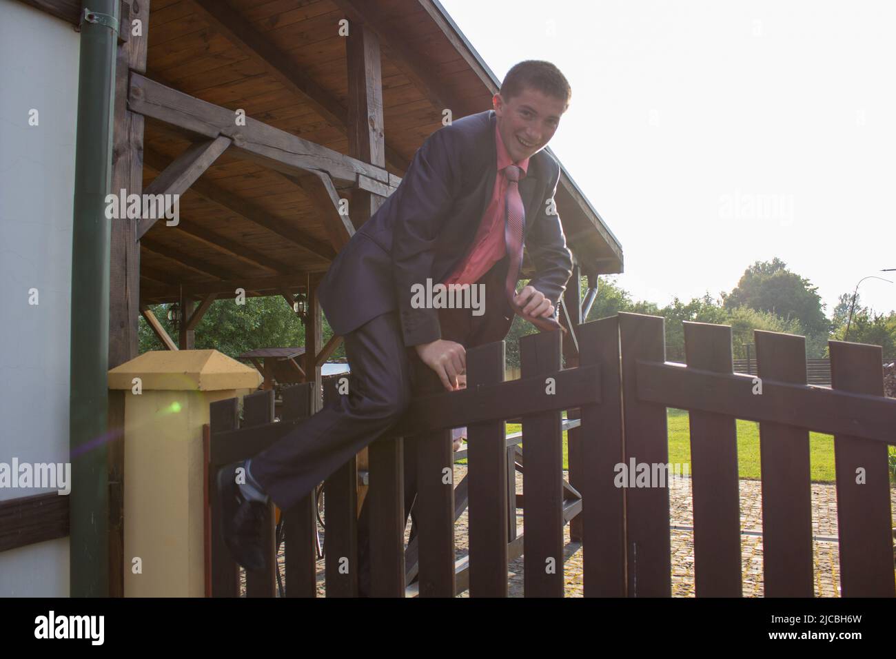 Man prison gates hi-res stock photography and images - Alamy