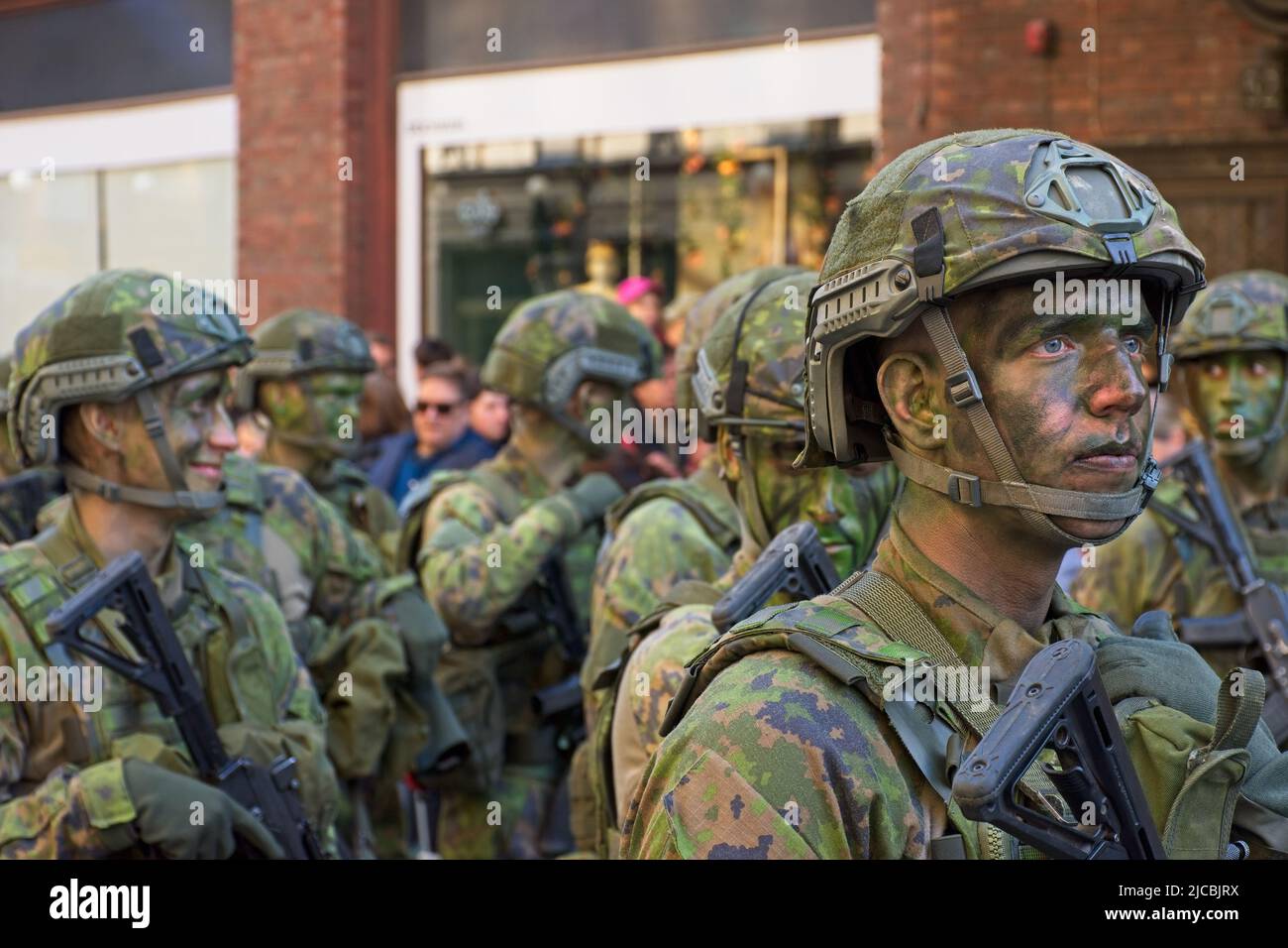 Camouflaged troops on Aleksanterinkatu street at National Parade on the ...