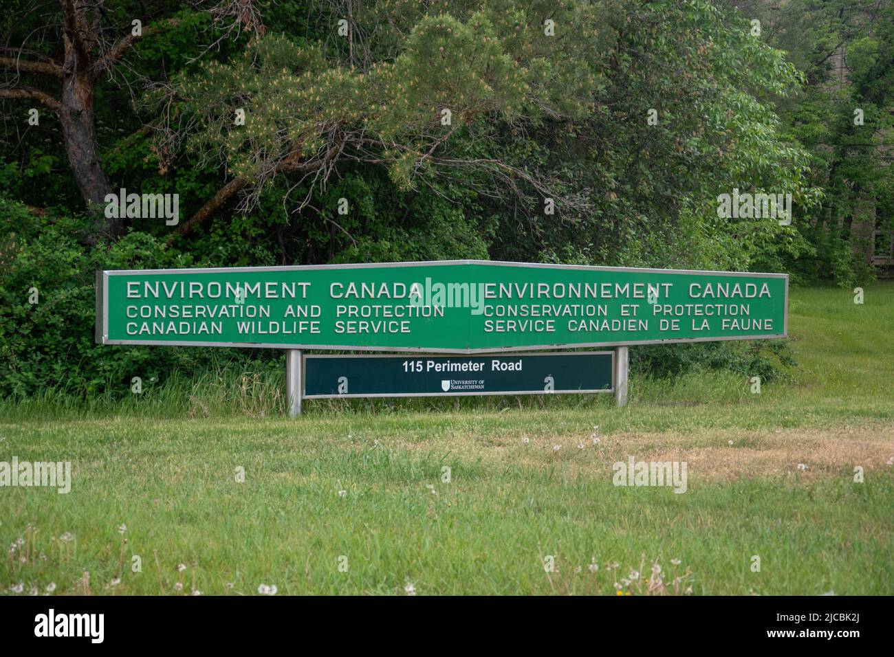 Wildlife protection services hi-res stock photography and images - Alamy