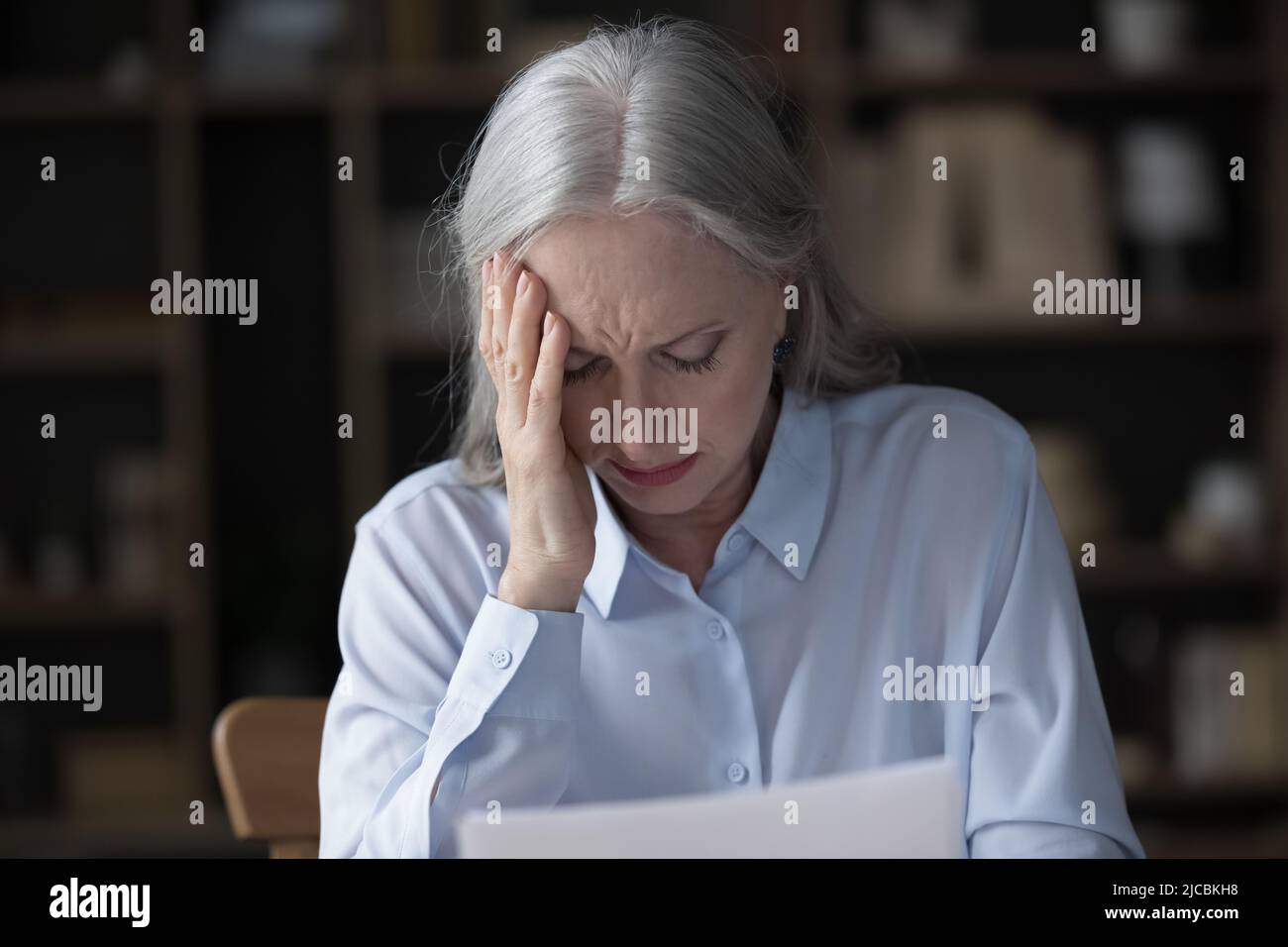 Elderly unhappy letter hi-res stock photography and images - Alamy