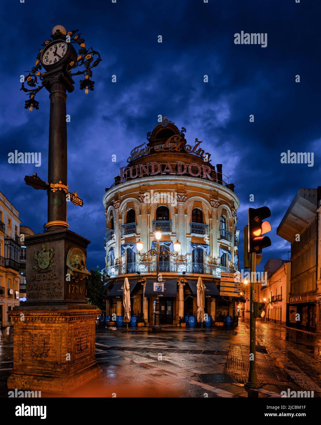 Emblematic building of Jerez de la Frontera, known as "el Gallo Azul ...