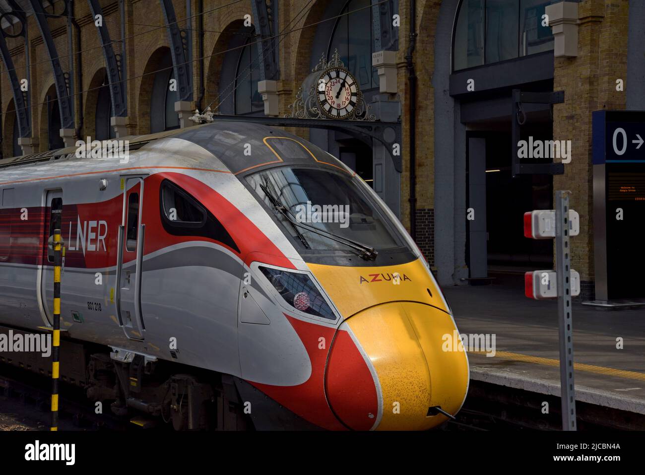 LNER Azuma High Speed train At Kings Cross Station, London, UK Stock ...