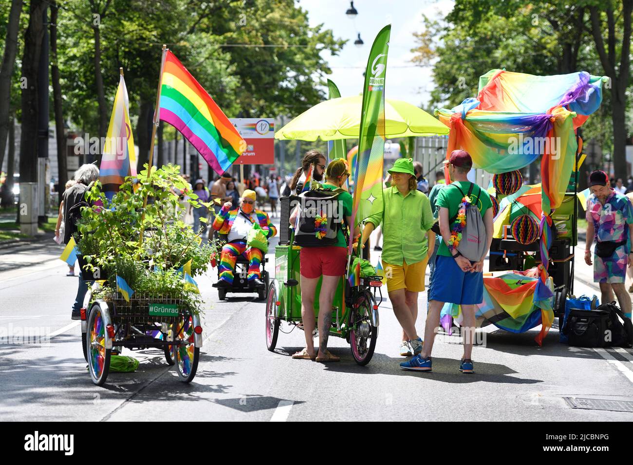 Vienna, Austria, 11th Jun, 2022. 26th Rainbow Parade over the Wiener ...