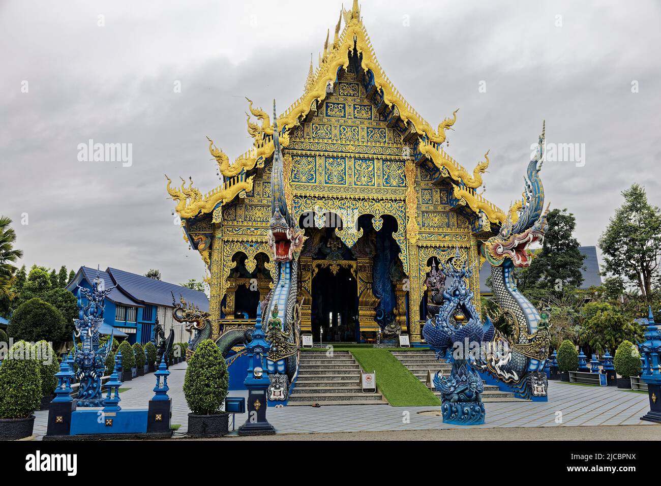 Chiang Rai Province, Thailand. 18th May, 2022. The Wat Rong Suea Ten ...