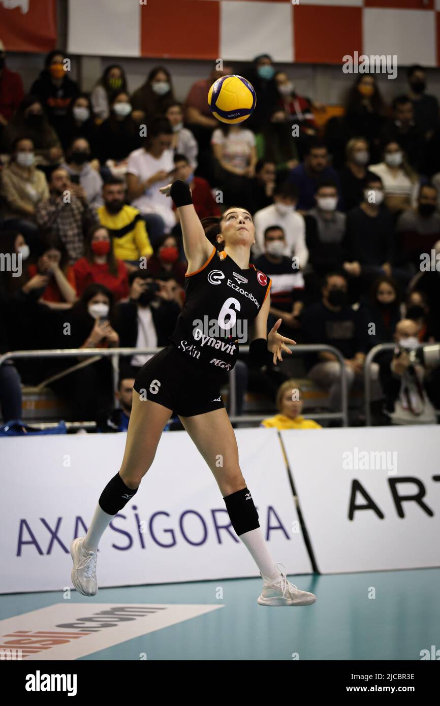 Saliha sahin hi-res stock photography and images - Alamy