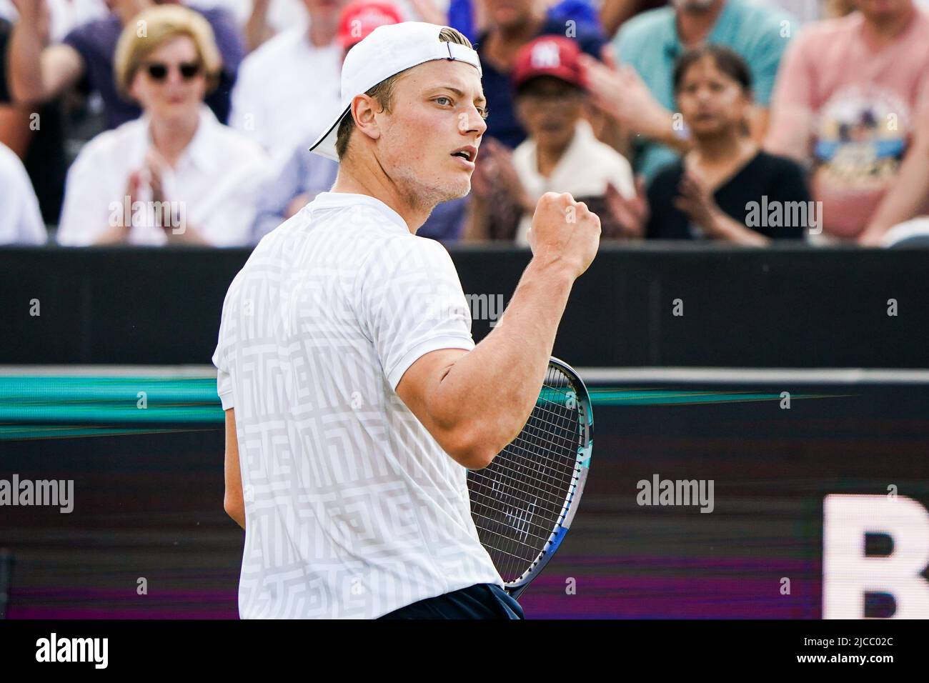 'S-HERTOGENBOSCH, NETHERLANDS - JUNE 11: Tim van Rijthoven of the ...