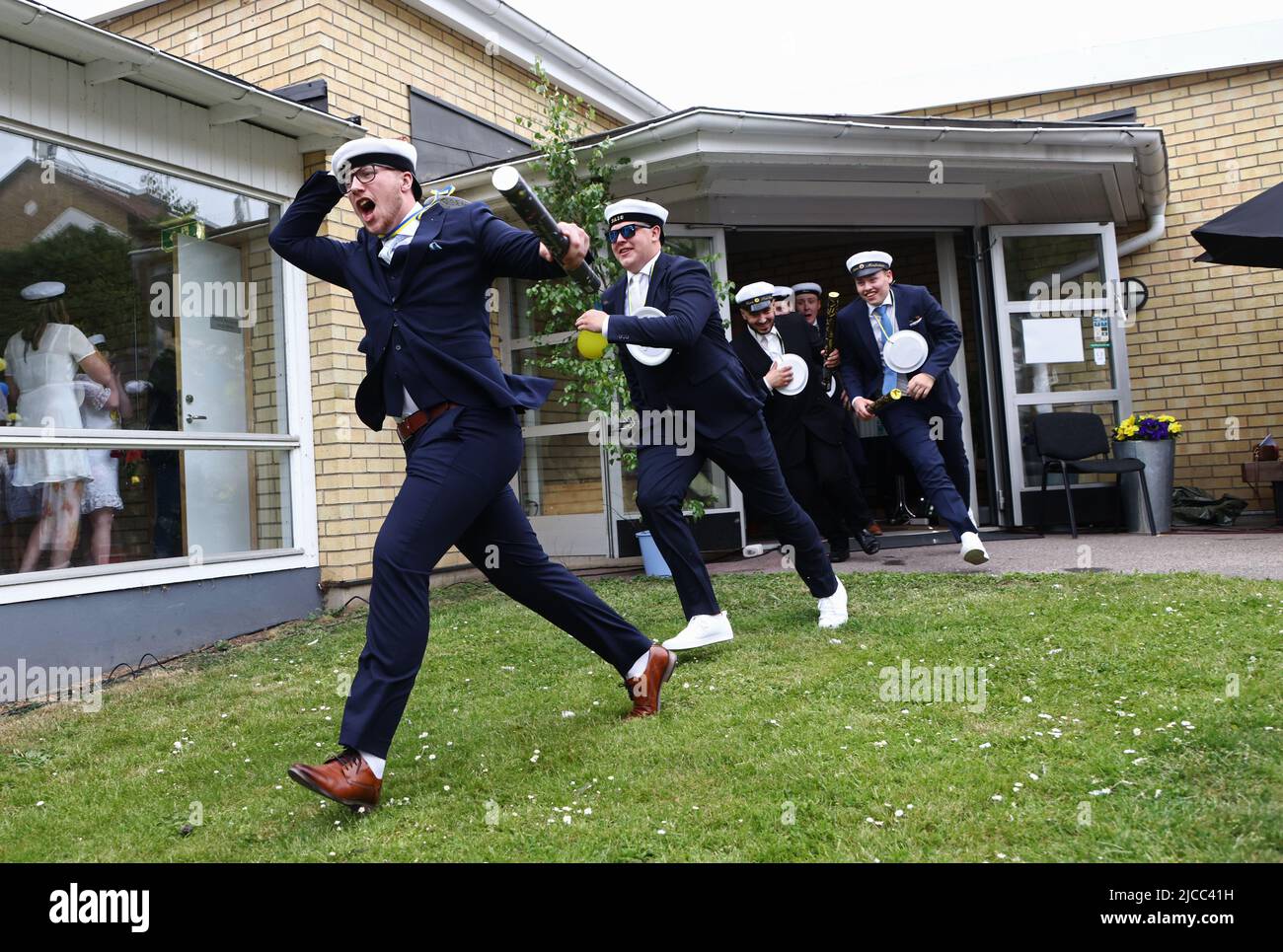 Happy students during Friday's graduation (In Swedish: Studenten) in ...