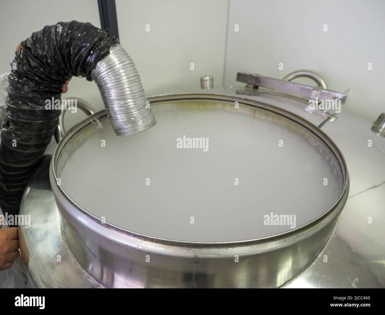 using liquid nitrogen at the lab Stock Photo - Alamy