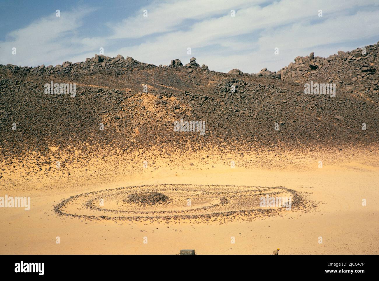 Pre islamic tumulus hi-res stock photography and images - Alamy