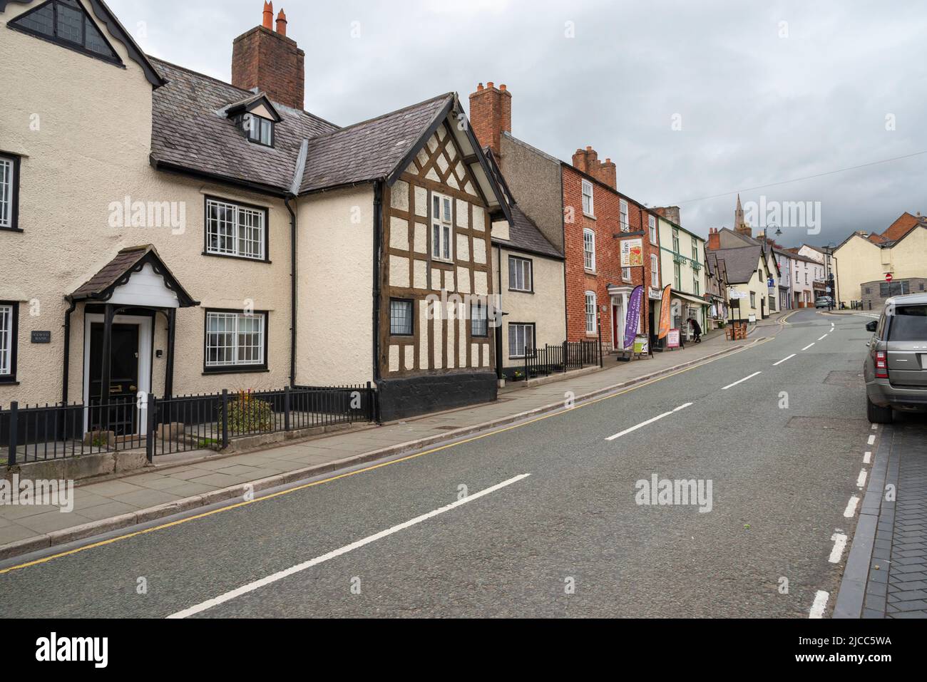 Clwyd Street, Ruthin, Denbighshire, North Wales, UK Stock Photo - Alamy