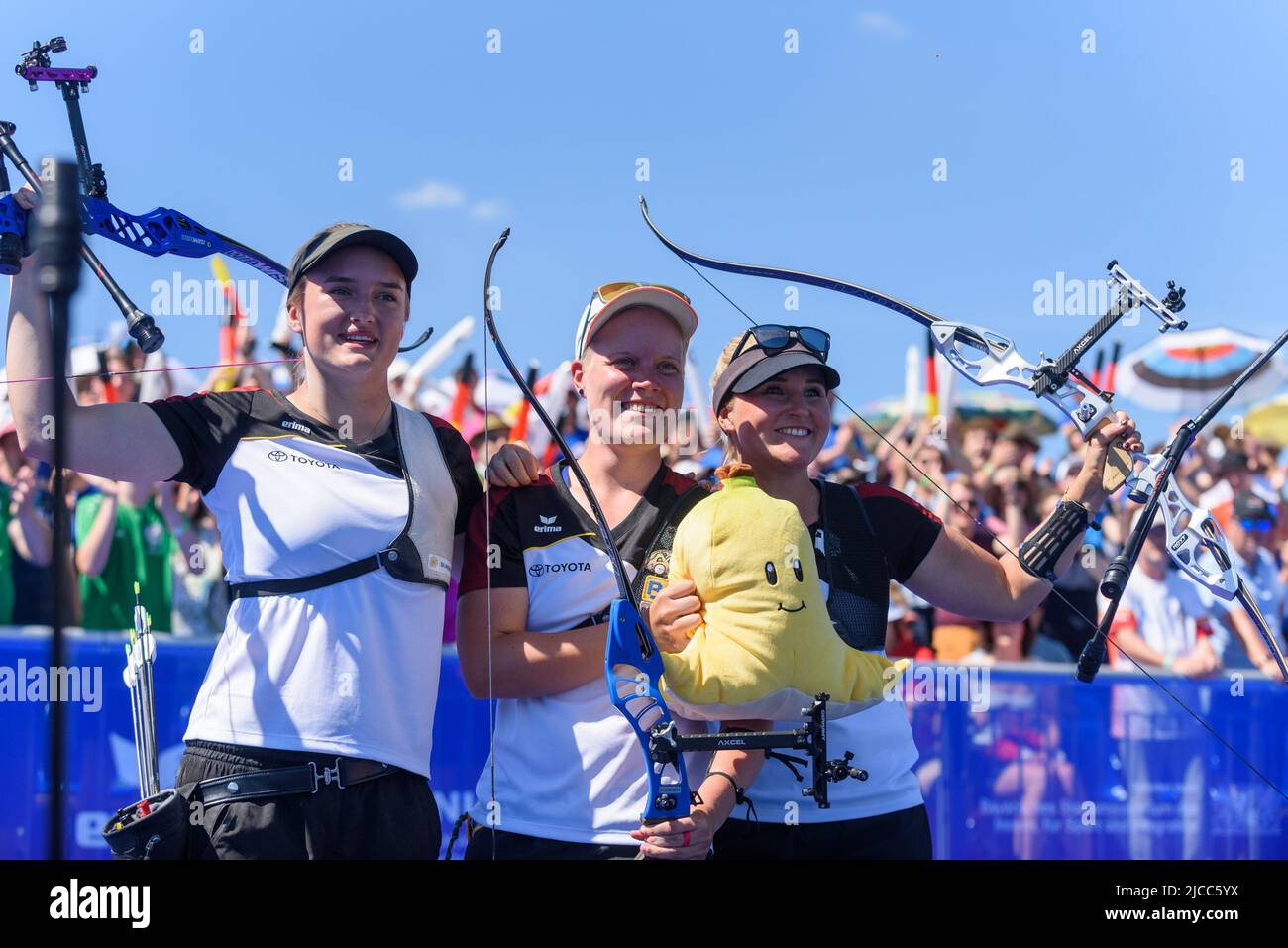 Recurve Women Team Germany with Katharina Bauer, Michelle Kroppen and ...