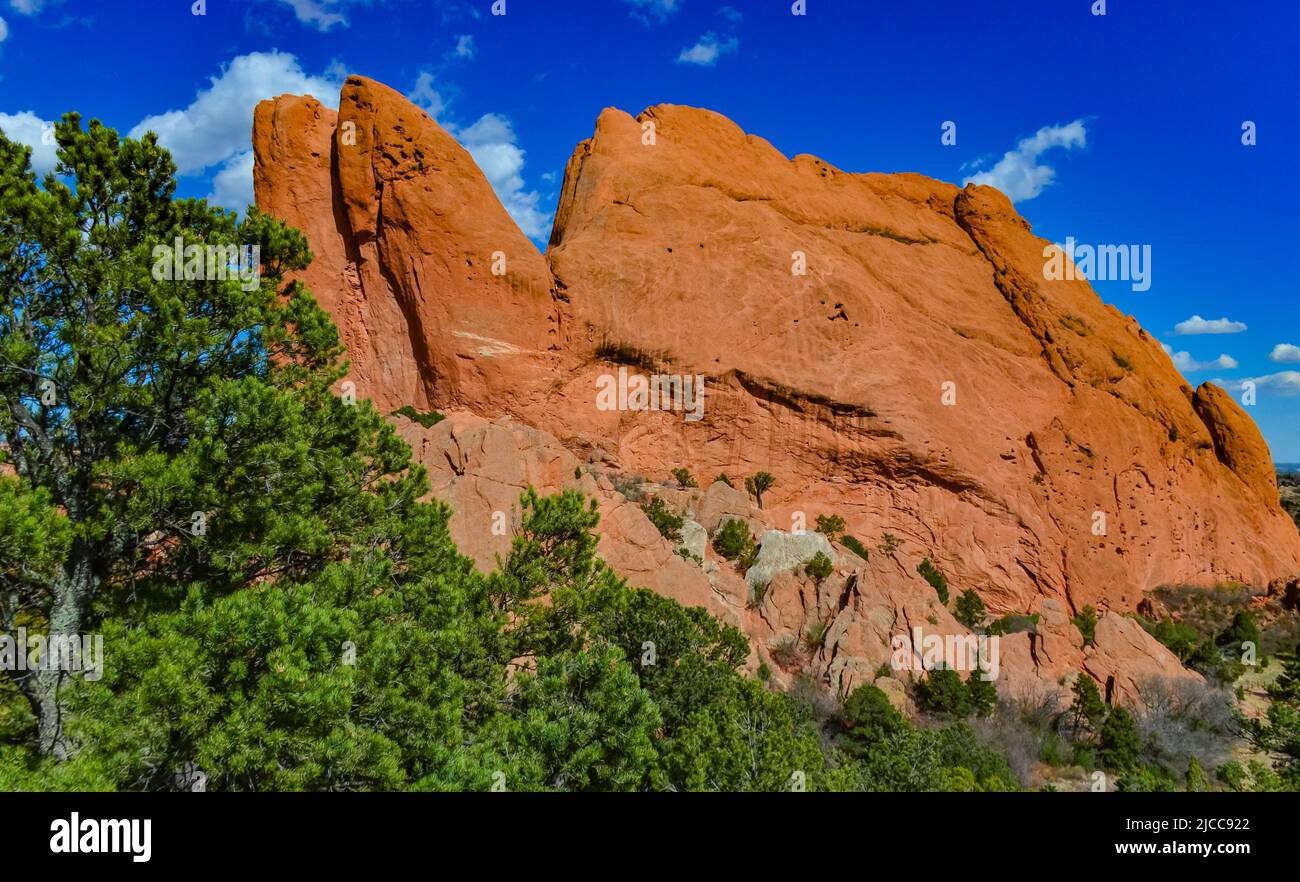 Eroded red-sandstone formations. Garden of the Gods, Colorado Springs ...