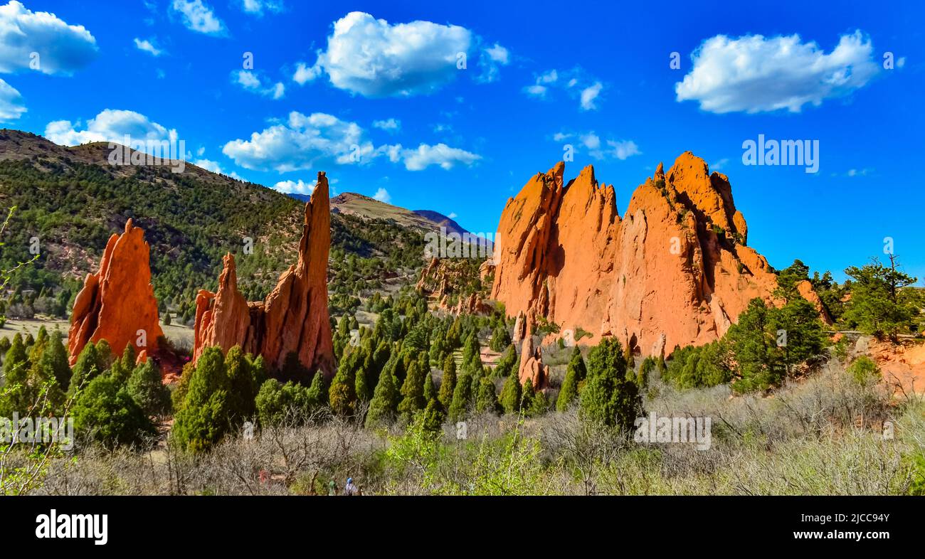 Eroded red-sandstone formations. Garden of the Gods, Colorado Springs ...