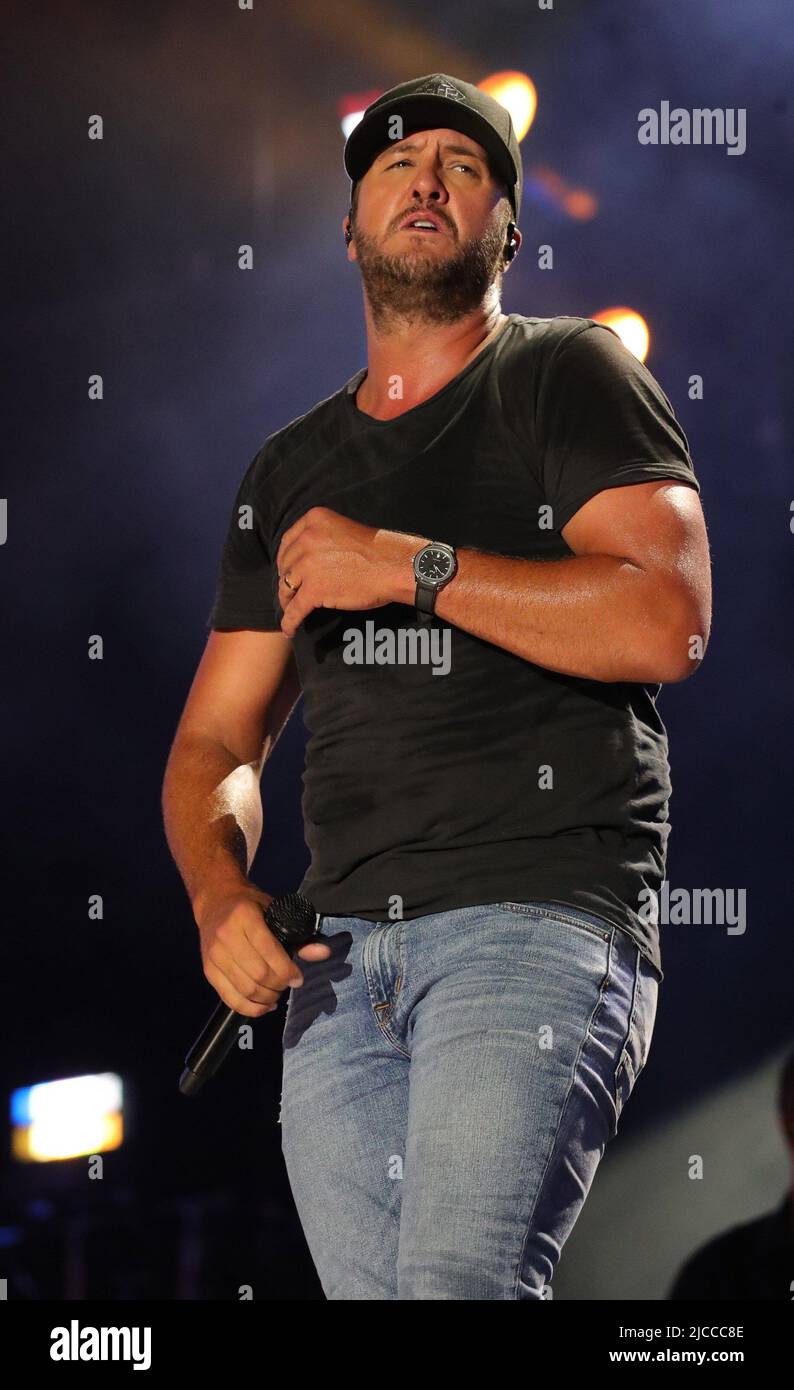 Luke Bryan 2022 Photoshoot