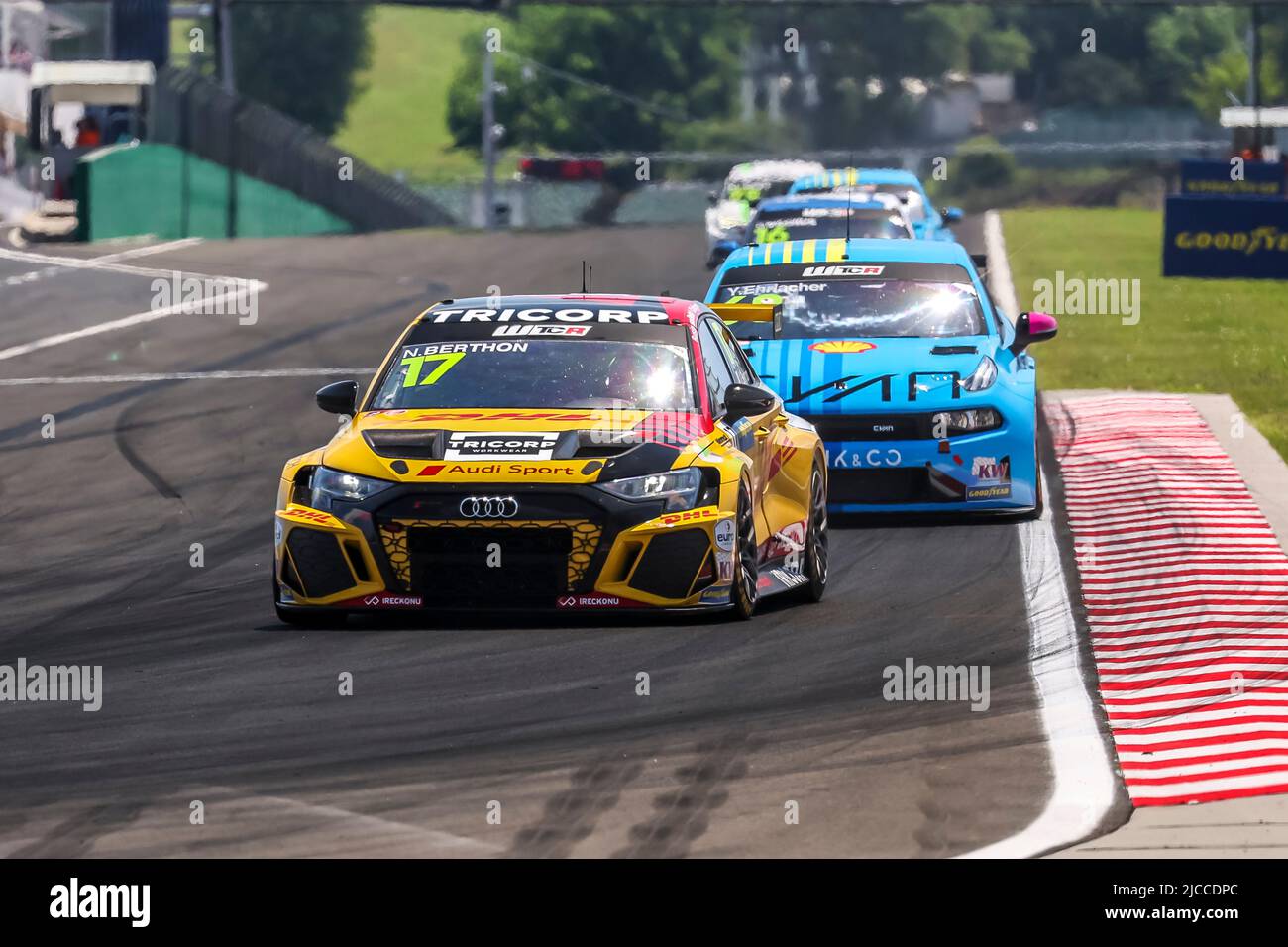 17 BERTHON Nathanael (FRA), Comtoyou DHL Team Audi Sport, Audi RS 3 LMS ...