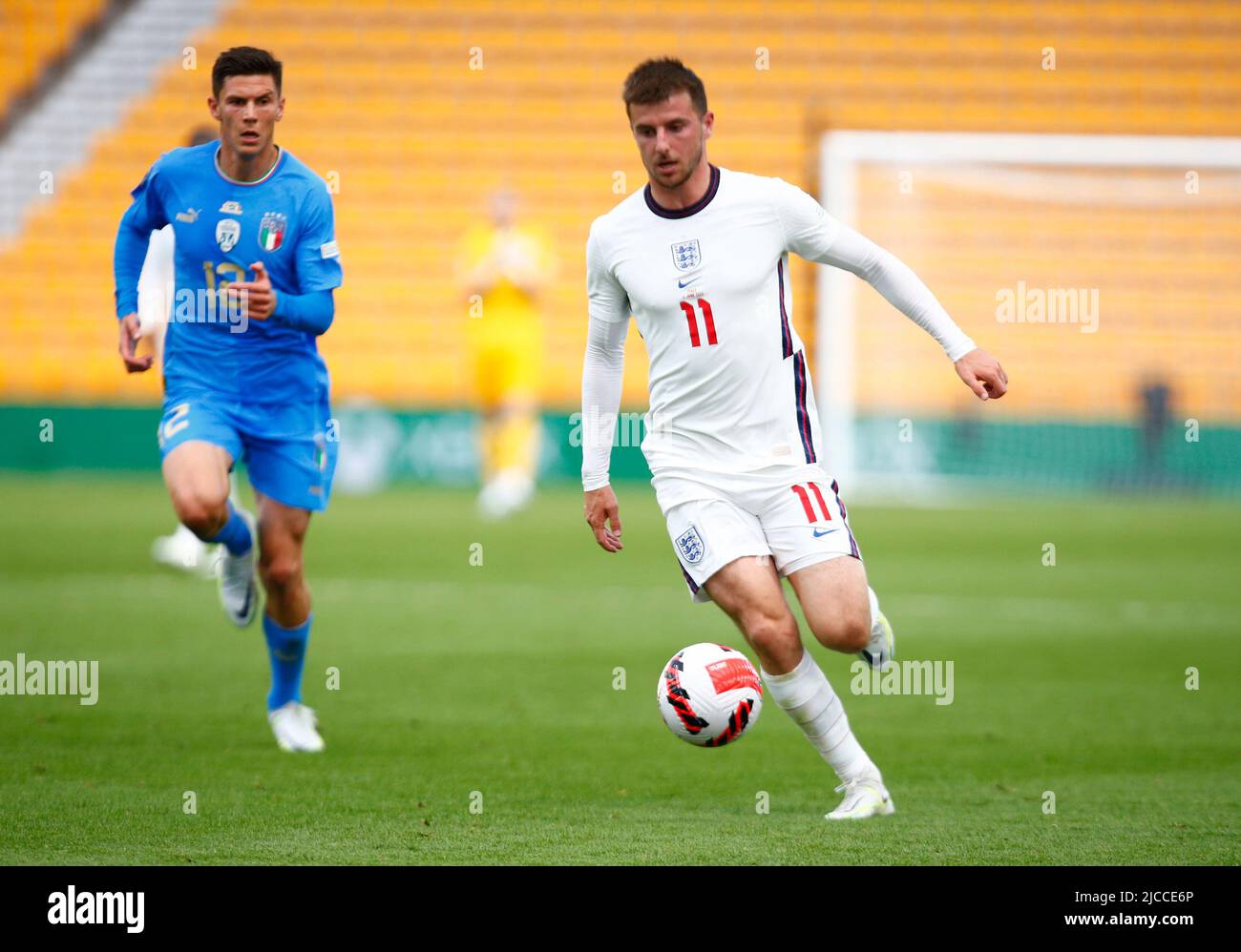 WOLVERHAMPTON ENGLAND - JUNE 11 : Mason Mount (Chelsea) of England ...