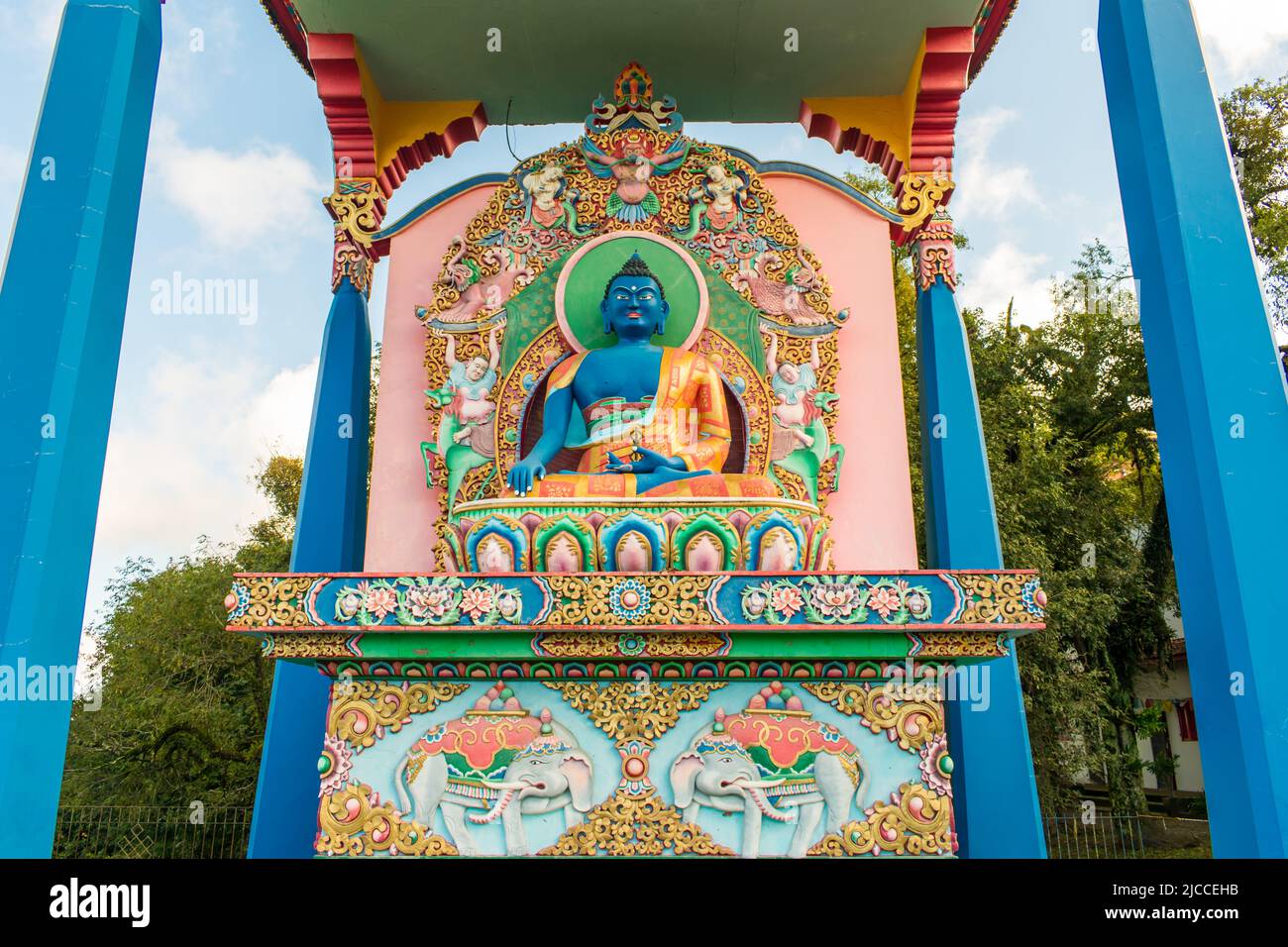 Statue of the Akshobhya Buddha at the Chagdud Gonpa Khadro Ling ...
