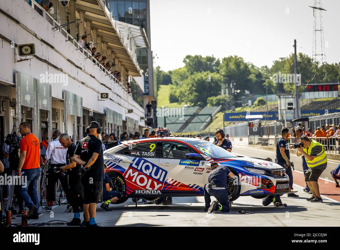 09 TASI Attila (HUN), LIQUI MOLY Team Engstler, Honda Civic Type R TCR ...