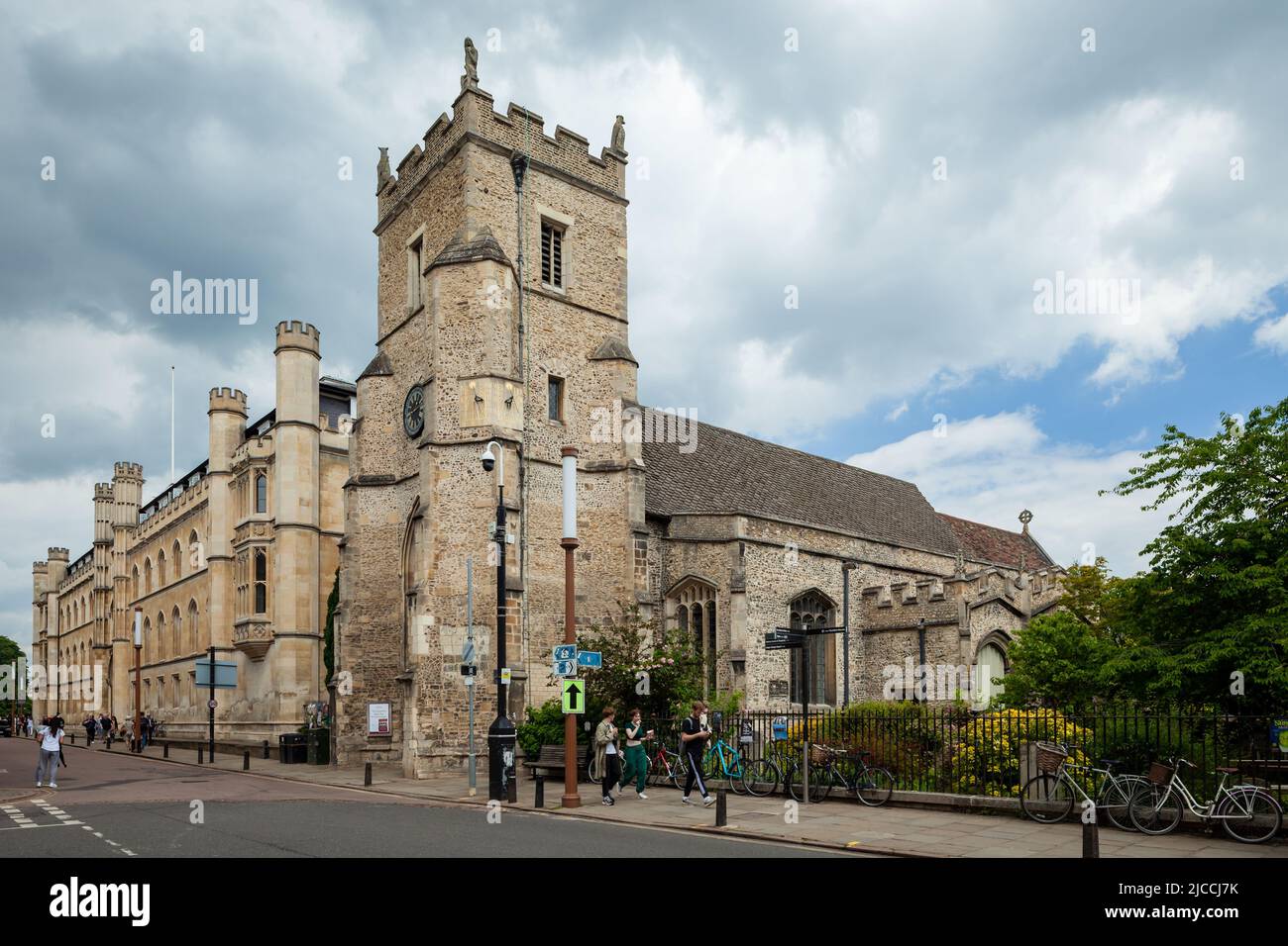 St Botolph's church on Trumpington Street in Cambridge, England Stock ...