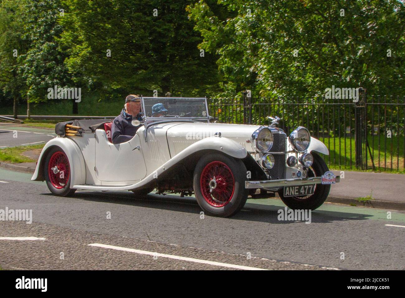 Pre ww2 design hi-res stock photography and images - Alamy