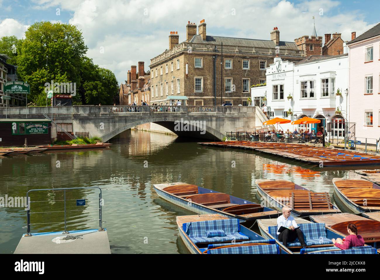 Spring afternoon on river Cam in Cambridge, England Stock Photo - Alamy