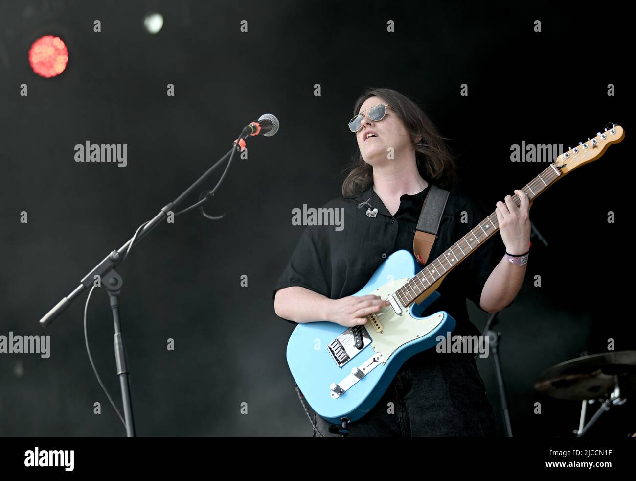 Pillow queens band hi-res stock photography and images - Alamy