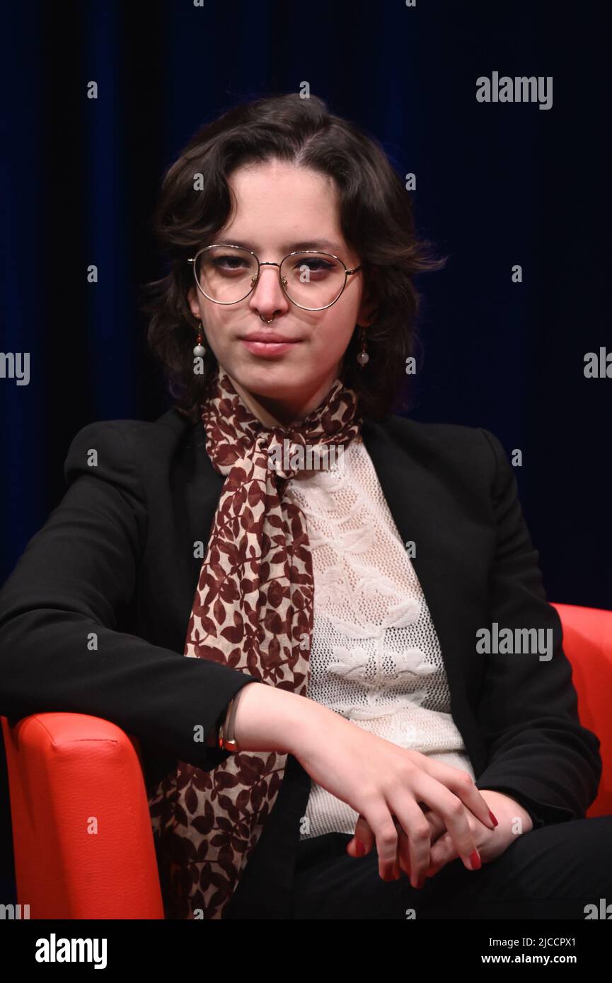 Elizabeth duval hi-res stock photography and images - Alamy