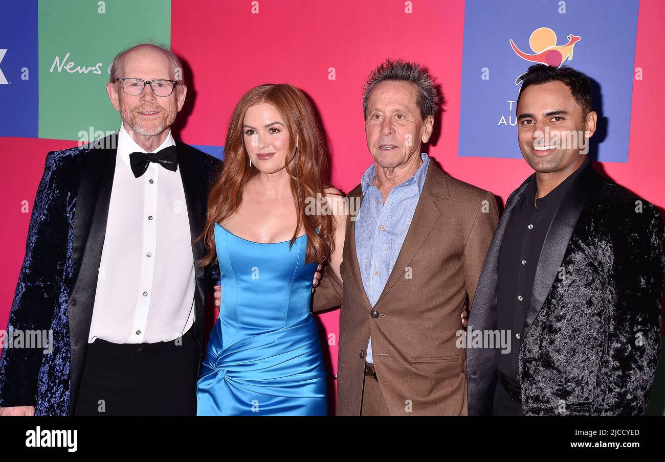 LOS ANGELES, CA - JUNE 11: (L-R) Ron Howard, Isla Fisher, Brian Grazer ...