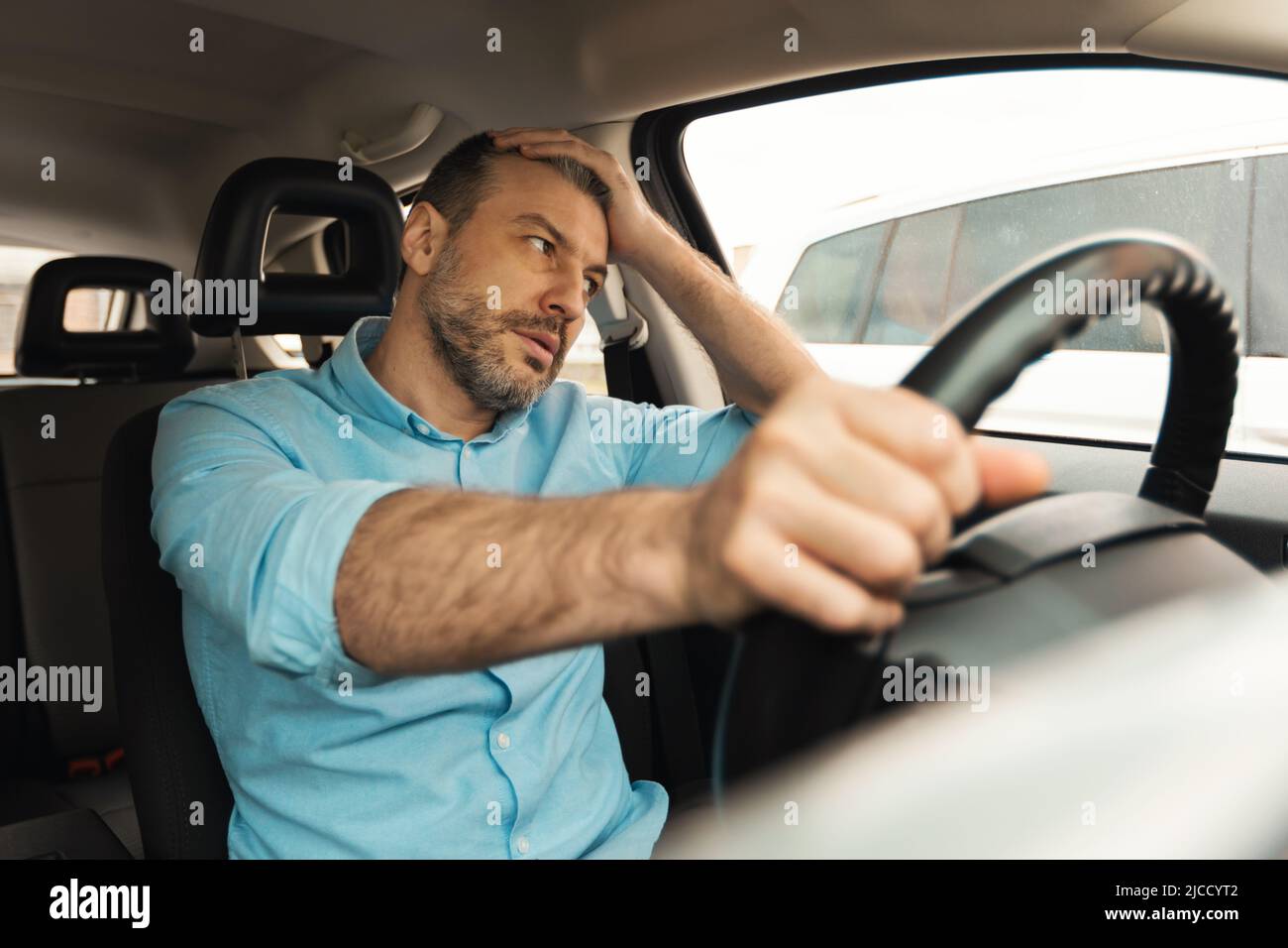 Aged automobile hi-res stock photography and images - Alamy