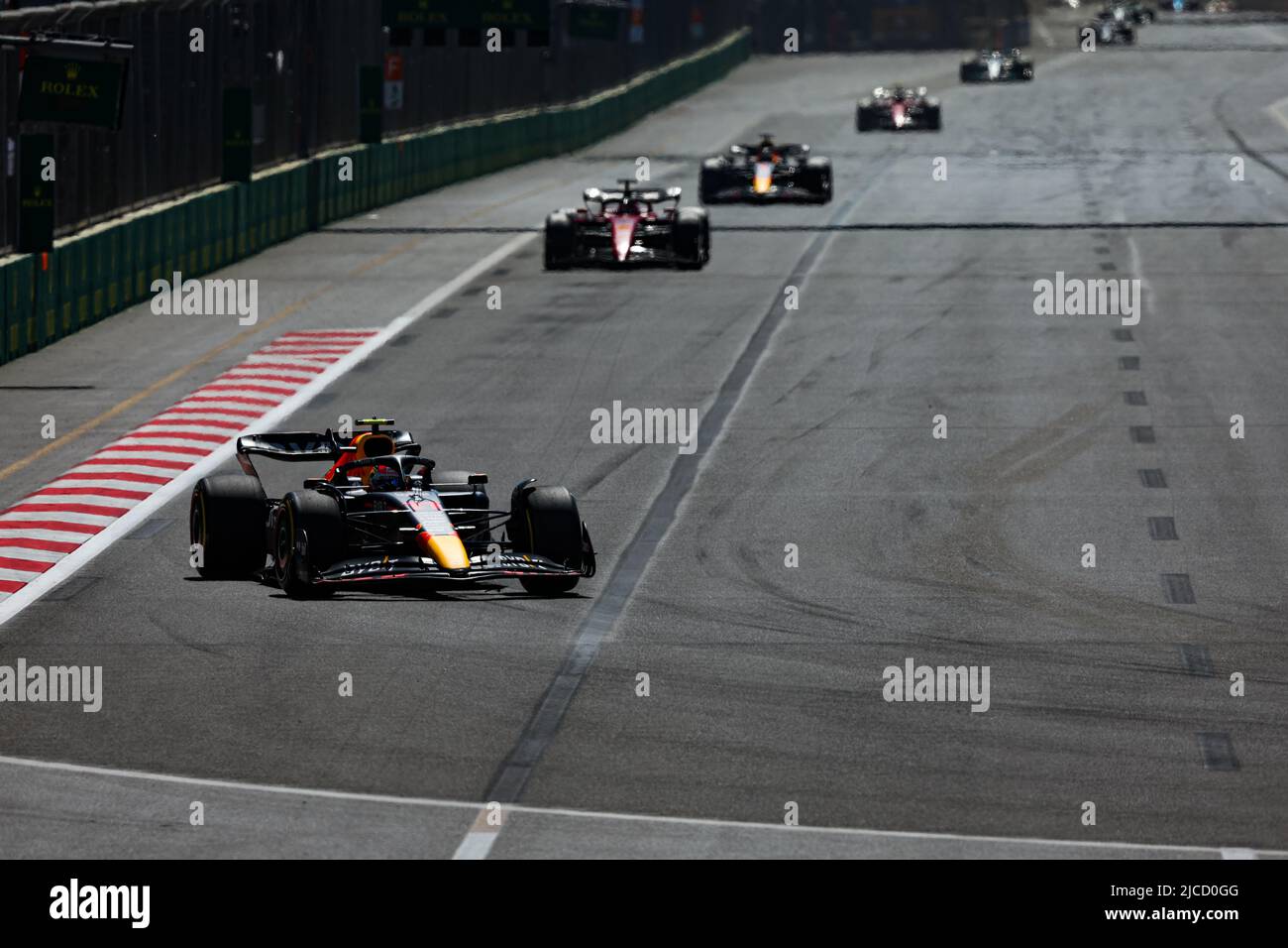 11 PEREZ Sergio (mex), Red Bull Racing RB18, 16 LECLERC Charles (mco), Scuderia Ferrari F1-75 ...