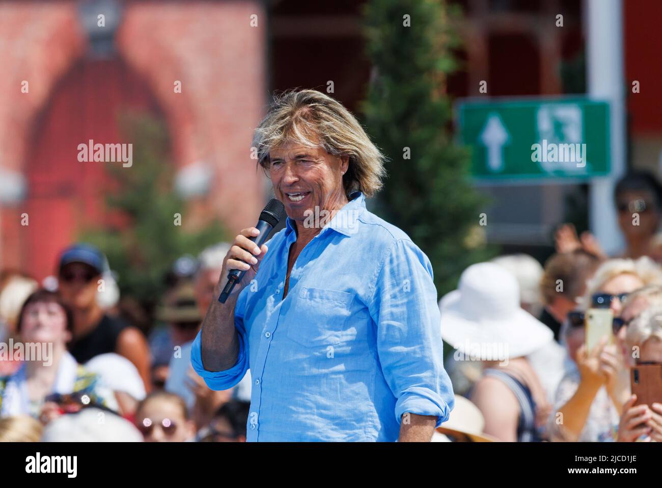 12 June 2022, Baden-Wuerttemberg, Rust: Singer Hansi Hinterseer is on stage during the live ...
