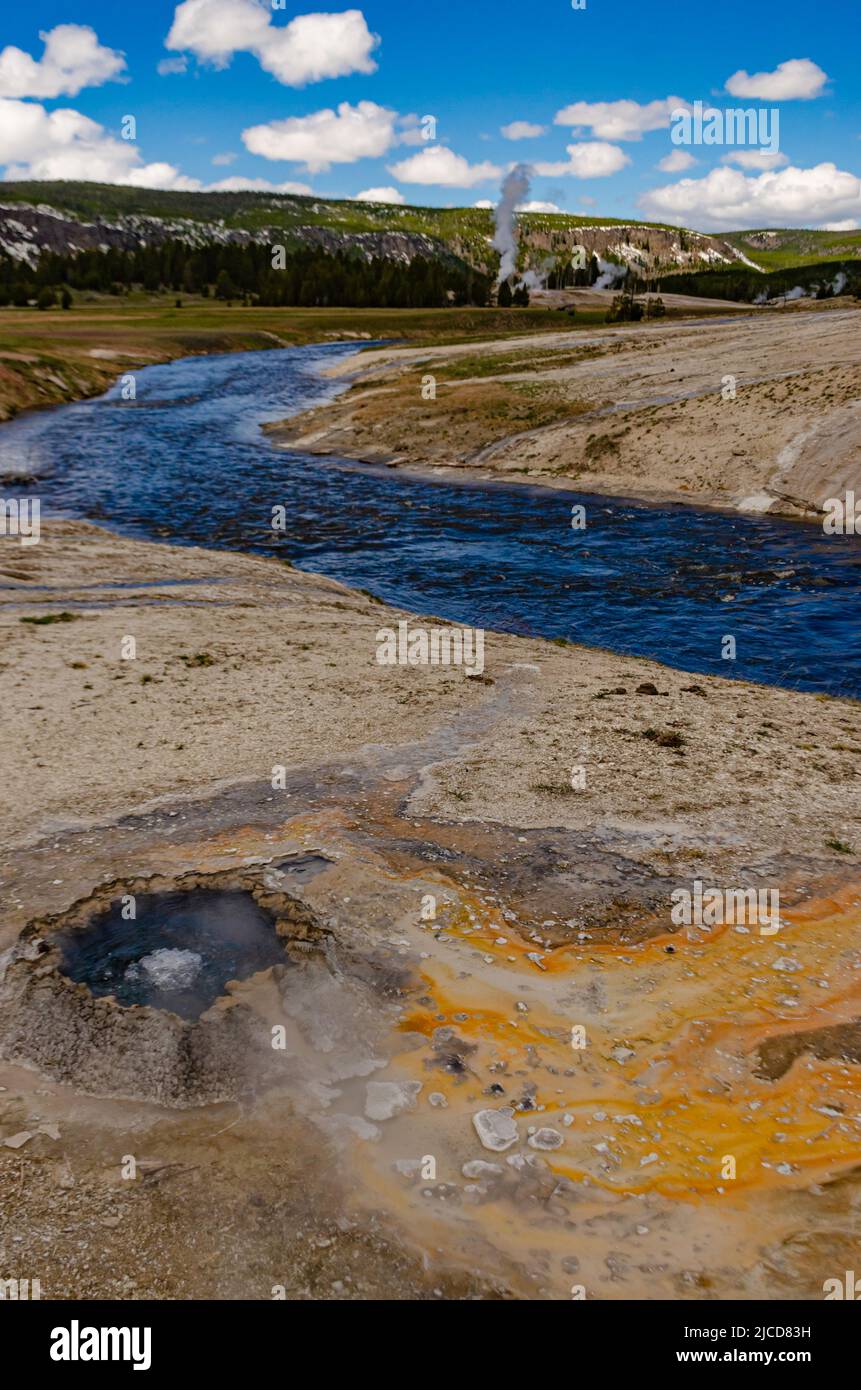 Boiling water bubbler geyser hi-res stock photography and images - Alamy