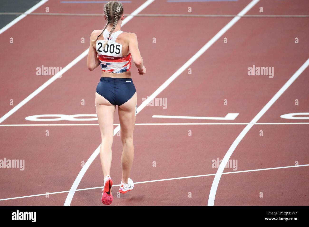 Womens 800m semi finals hi-res stock photography and images - Alamy