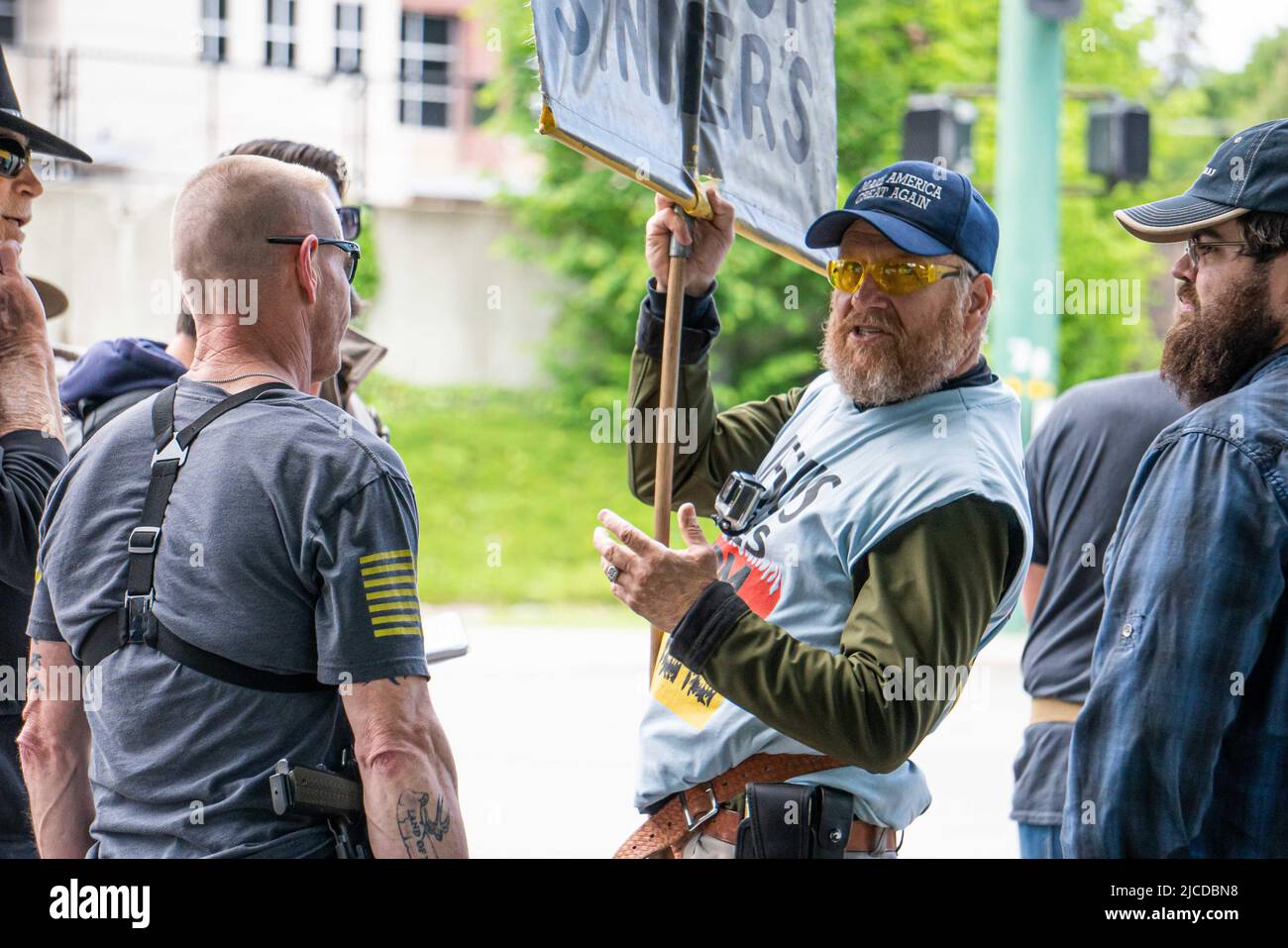 June 11 2022 Coeur D Alene Idaho Usa A Street Preacher Explains