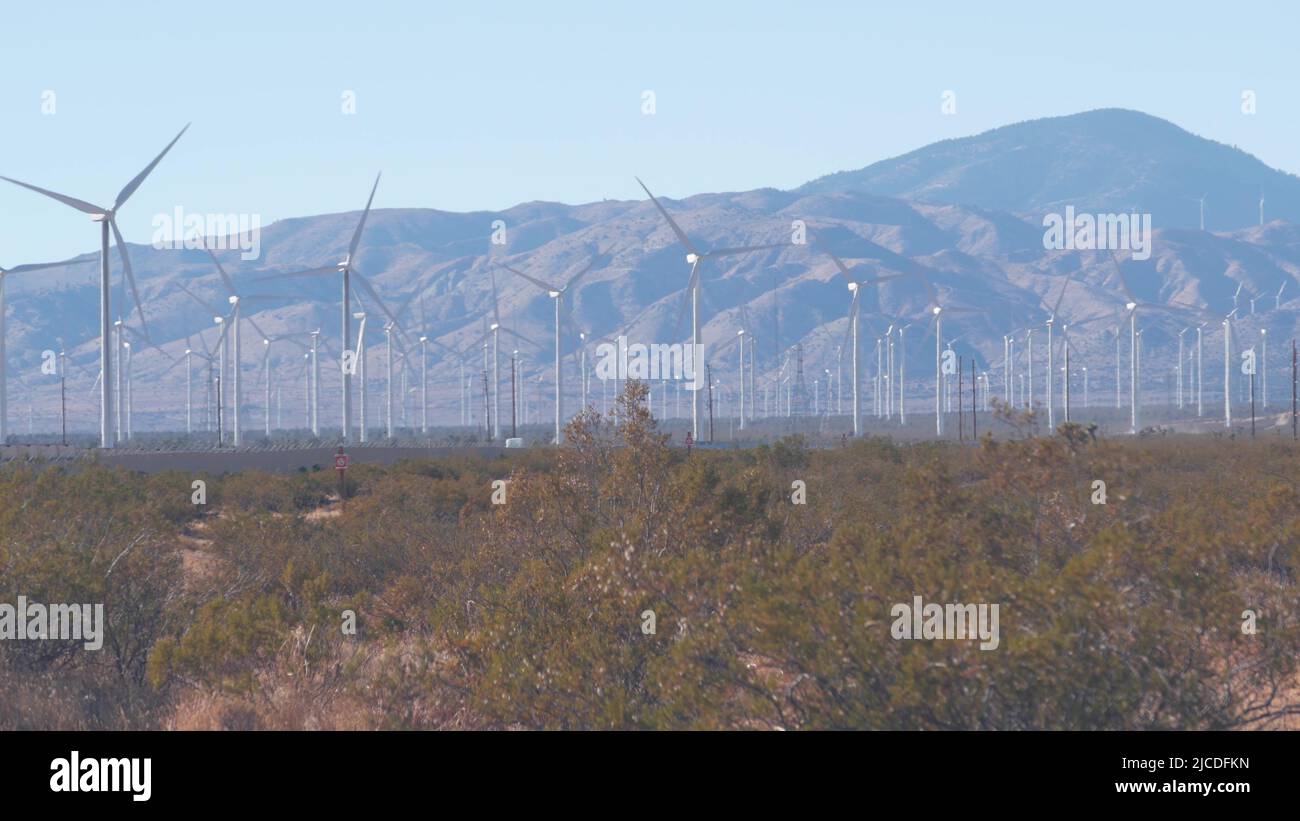 Power tower mojave desert hi-res stock photography and images - Alamy
