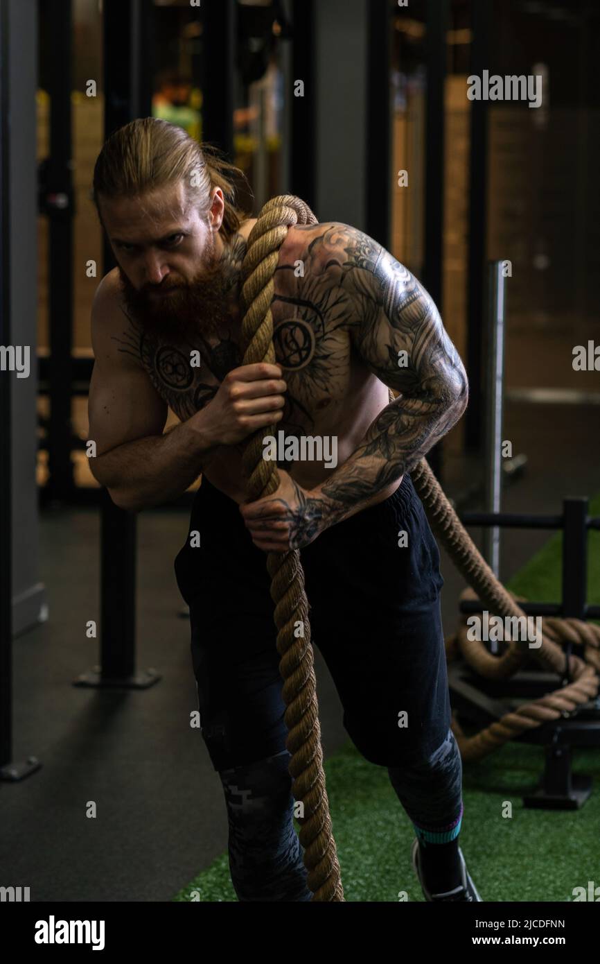 Rope invisible man tug pull was casual force person competition ...