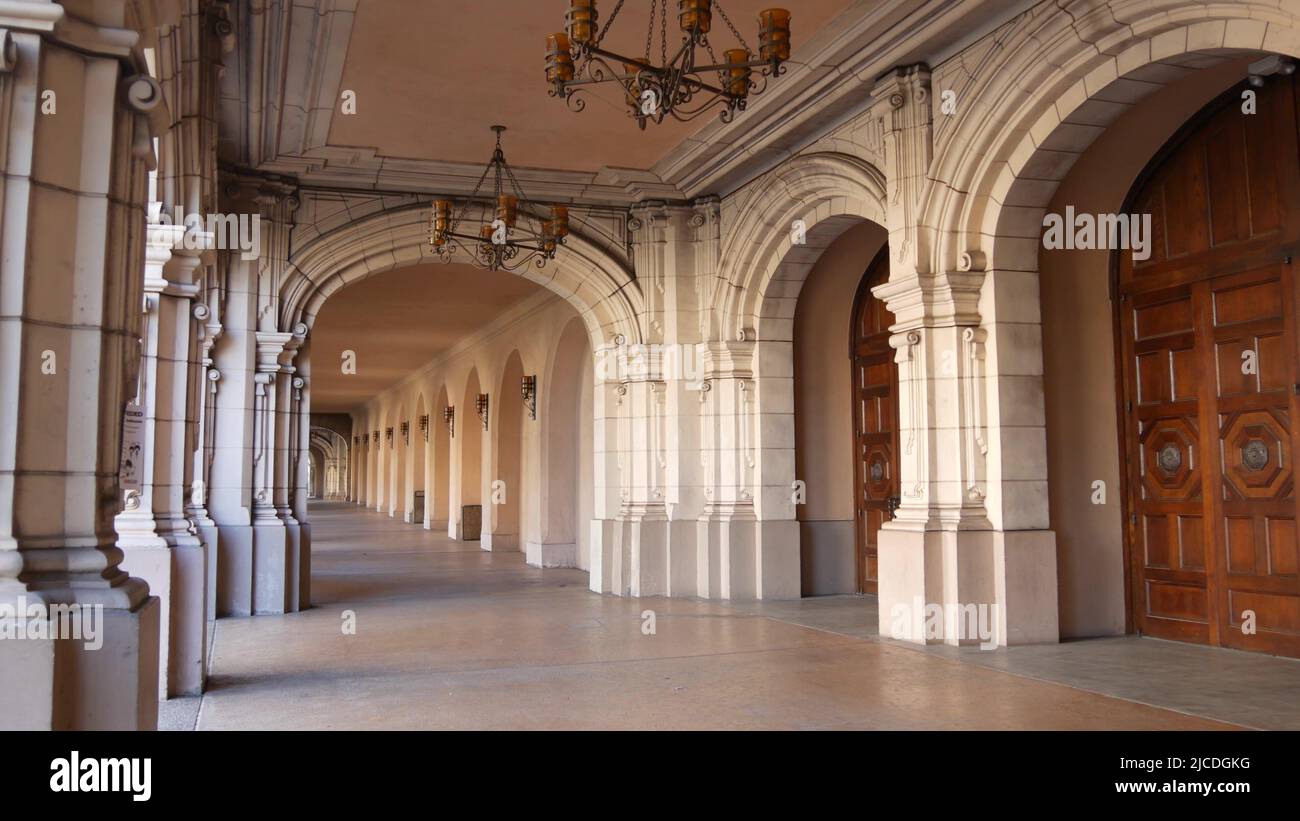 Spanish colonial revival architecture, Balboa Park, San Diego ...
