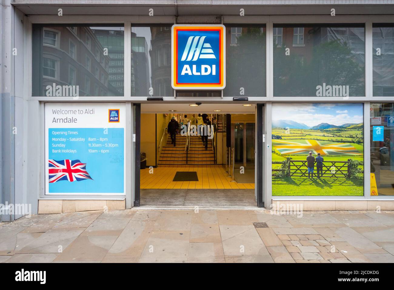 Aldi storefront hi-res stock photography and images - Alamy