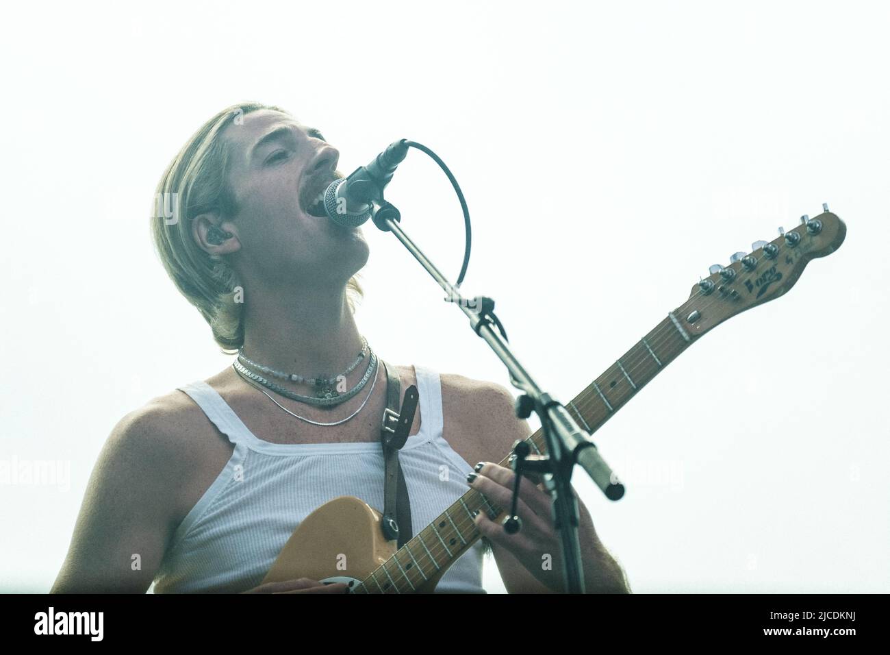 Parcels in concert 2022 hi-res stock photography and images - Alamy