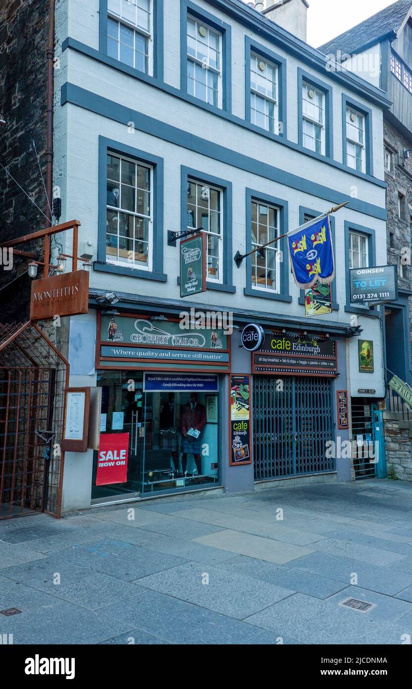 Geoffrey Tailor Kilt Maker's Shop on the Royal Mile Edinburgh, Scotland ...