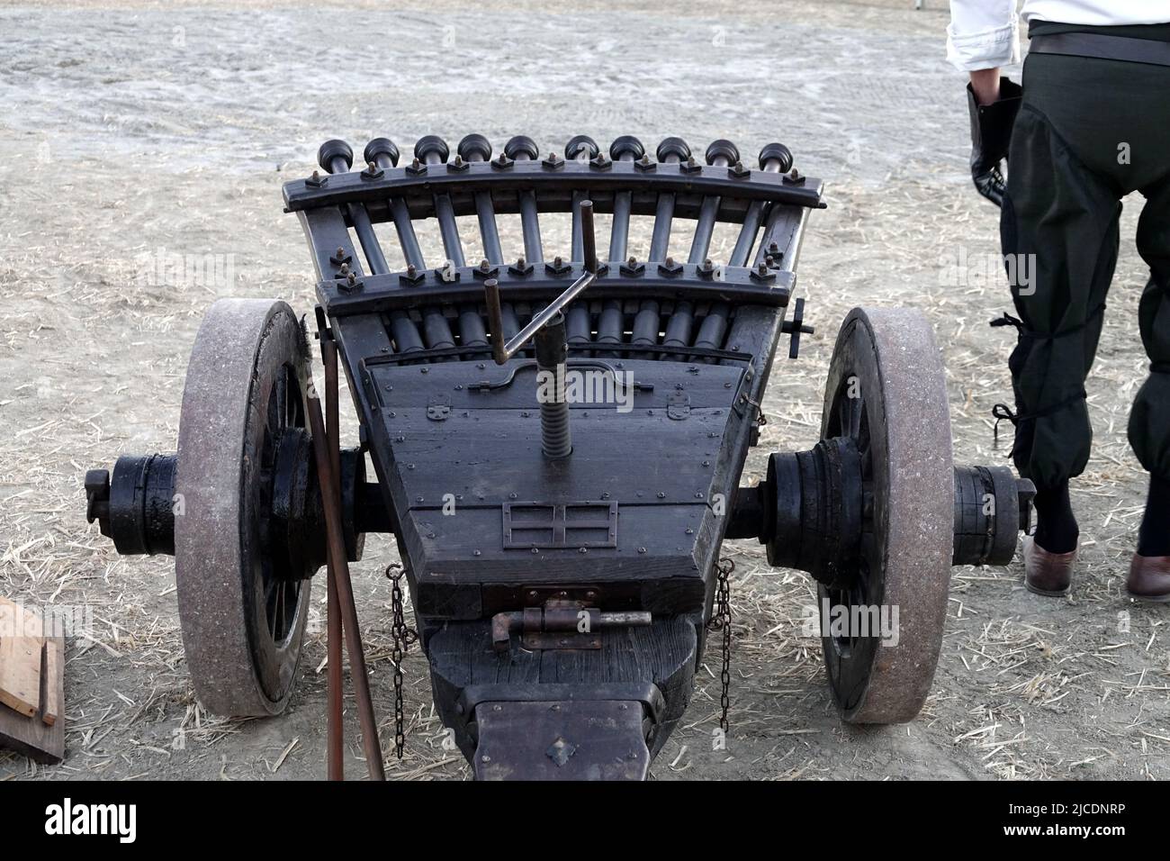 A Renaissance cannon faithful reconstruction of Leonardo da Vinci's ...