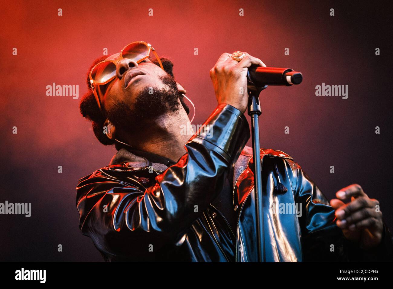 Leon bridges 2022 hi-res stock photography and images - Alamy