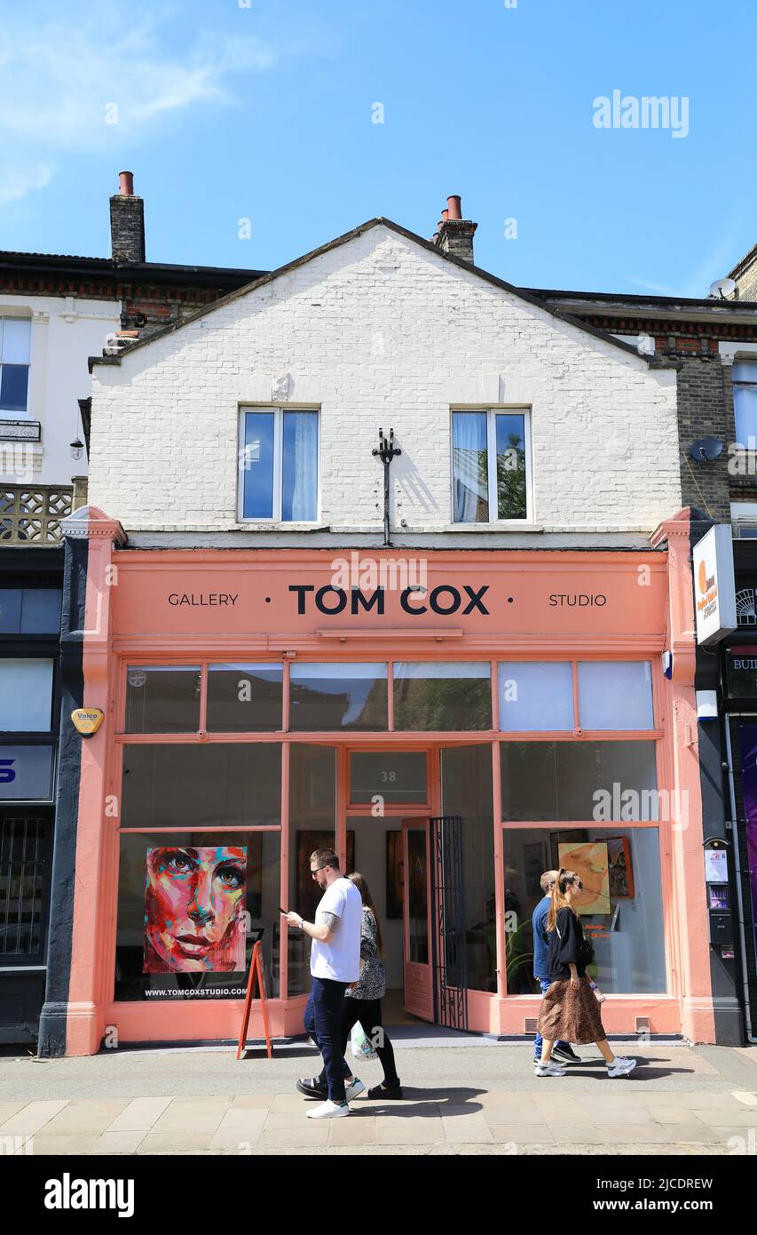 Suburban art hi-res stock photography and images - Alamy